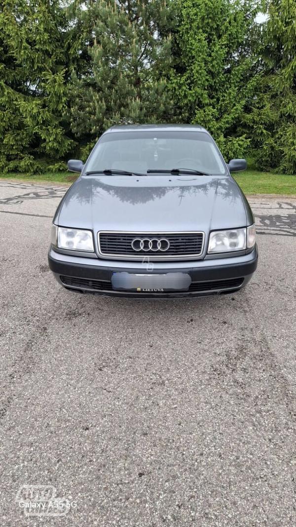 Pelēks Audi 100 1993 Utena, ar dzinēja tilpumu 2.50 L un nobraukumu 228 tūkst. km par 2450 €, foto 2 vietnē AUTOMOTO.COM.LV