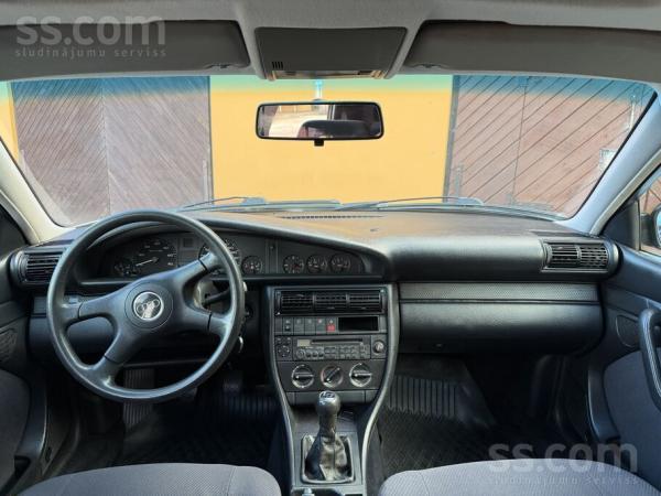 Grey Audi 100 1993 in Gulbene, with an engine capacity of 2.00 L and mileage of 264 thousand km for 8200 €, photo 8 on AUTOMOTO.COM.LV