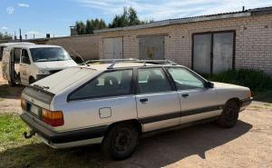 Pelēks Audi 100 1989 Raseiniai, ar dzinēja tilpumu 2.00 L un nobraukumu 200 tūkst. km par 750 €, foto 4 vietnē AUTOMOTO.COM.LV