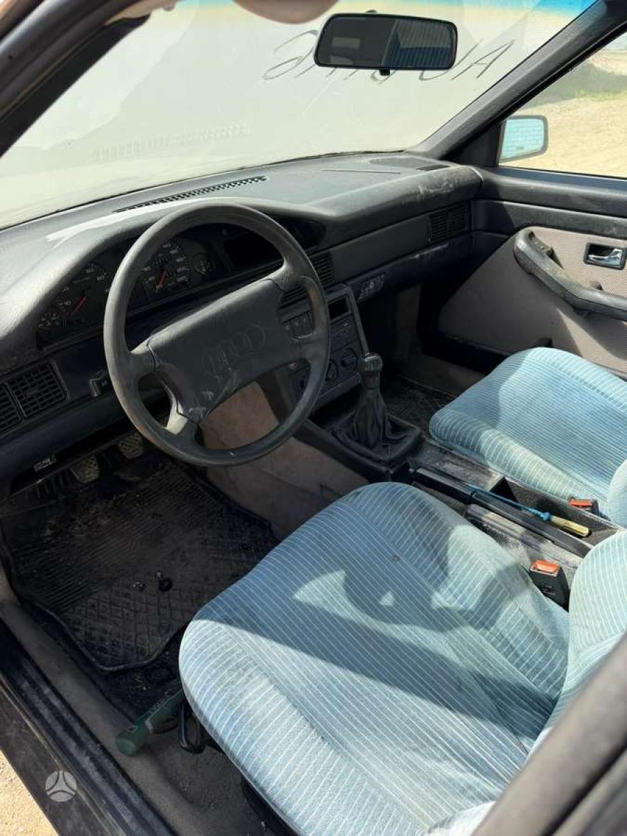 Pelēks Audi 100 1989 Raseiniai, ar dzinēja tilpumu 2.00 L un nobraukumu 200 tūkst. km par 750 €, foto 8 vietnē AUTOMOTO.COM.LV