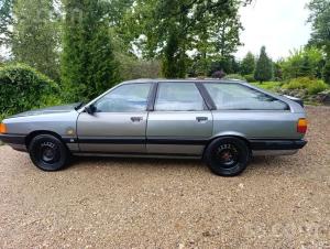 Pelēks Audi 100 1990 Cēsis, ar dzinēja tilpumu 2.30 L un nobraukumu 266 tūkst. km par 2900 €, foto 4 vietnē AUTOMOTO.COM.LV