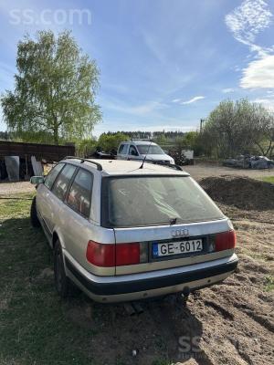 Pelēks Audi 100 1993 Jūrmala, ar dzinēja tilpumu 2.80 L un nobraukumu 254 tūkst. km par 2000 €, foto 3 vietnē AUTOMOTO.COM.LV