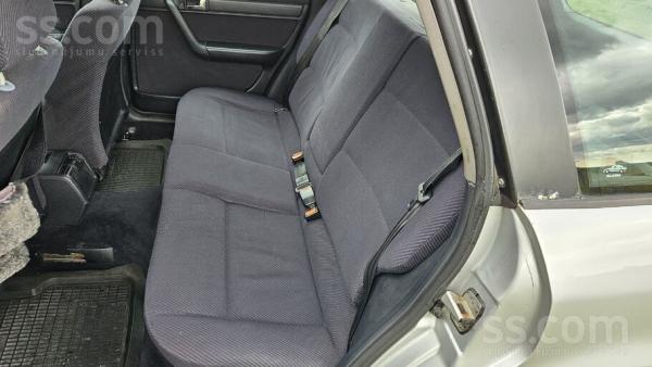 Pelēks Audi 100 1994 Rīga, ar dzinēja tilpumu 2.50 L un nobraukumu 514 tūkst. km par 1450 €, foto 11 vietnē AUTOMOTO.COM.LV