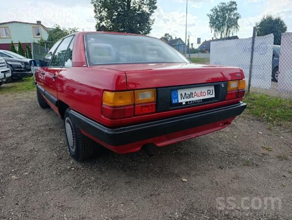 Красный Ауди 100 1987 в Резекне, объемом двигателя 1.80 л и пробегом 340 тыс. км за 2300 €, фото 6 на AUTOMOTO.COM.LV