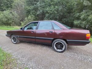 Red Audi 100 1989 in Zarasai, with an engine capacity of 2.30 L and mileage of 238 thousand km for 2799 €, photo 13 on AUTOMOTO.COM.LV