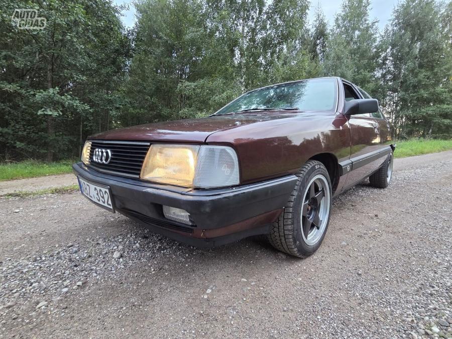 Red Audi 100 1989 in Zarasai, with an engine capacity of 2.30 L and mileage of 238 thousand km for 2799 €, photo 19 on AUTOMOTO.COM.LV