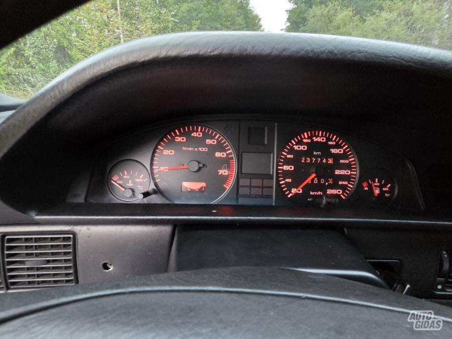 Red Audi 100 1989 in Zarasai, with an engine capacity of 2.30 L and mileage of 238 thousand km for 2799 €, photo 32 on AUTOMOTO.COM.LV