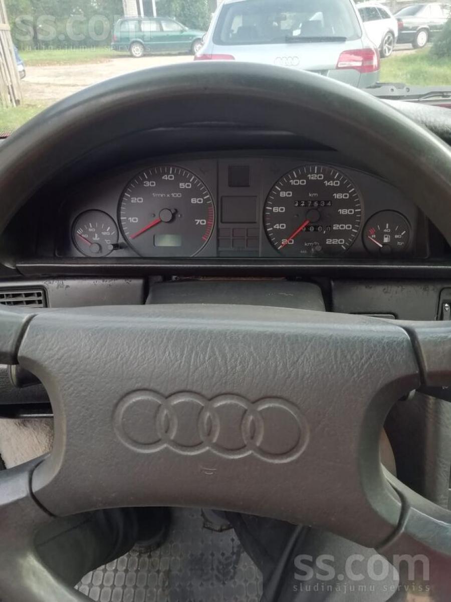 Sarkans Audi 100 1990 Rēzekne, ar dzinēja tilpumu 2.00 L un nobraukumu 37 tūkst. km par 900 €, foto 6 vietnē AUTOMOTO.COM.LV