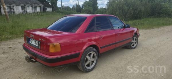 Sarkans Audi 100 1991 Rīga, ar dzinēja tilpumu 2.50 L un nobraukumu 340 tūkst. km par 950 €, foto 6 vietnē AUTOMOTO.COM.LV