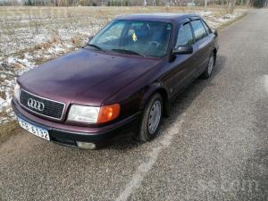 Sarkans Audi 100 1992 Valmiera, ar dzinēja tilpumu 2.30 L un nobraukumu 320 tūkst. km par 1000 €, foto 2 vietnē AUTOMOTO.COM.LV