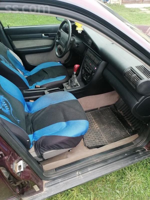 Sarkans Audi 100 1992 Valmiera, ar dzinēja tilpumu 2.30 L un nobraukumu 320 tūkst. km par 1000 €, foto 10 vietnē AUTOMOTO.COM.LV