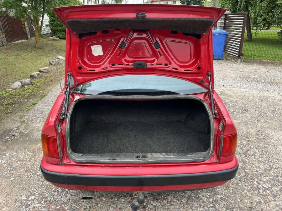 Sarkans Audi 100 1992 Šakiai, ar dzinēja tilpumu 2.37 L un nobraukumu 360 tūkst. km par 550 €, foto 11 vietnē AUTOMOTO.COM.LV