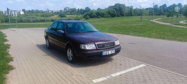 Red Audi 100 1993 in Vilnius, with an engine capacity of 2.46 L and mileage of 324 thousand km for 750 €, photo 1 on AUTOMOTO.COM.LV
