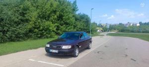 Sarkans Audi 100 1993 Viļņa, ar dzinēja tilpumu 2.46 L un nobraukumu 324 tūkst. km par 750 €, foto 4 vietnē AUTOMOTO.COM.LV
