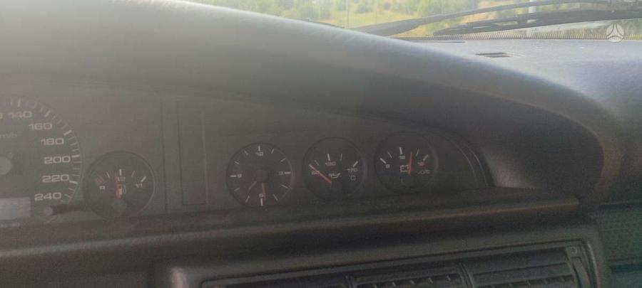 Sarkans Audi 100 1993 Viļņa, ar dzinēja tilpumu 2.46 L un nobraukumu 324 tūkst. km par 750 €, foto 10 vietnē AUTOMOTO.COM.LV