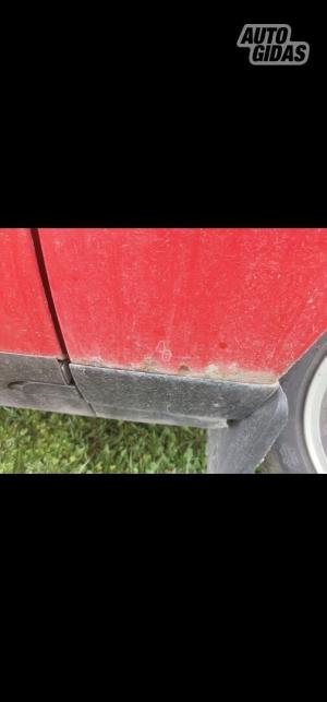 Red Audi 100 1986 in Ignalina, with an engine capacity of 1.80 L and mileage of 251 thousand km for 1500 €, photo 12 on AUTOMOTO.COM.LV