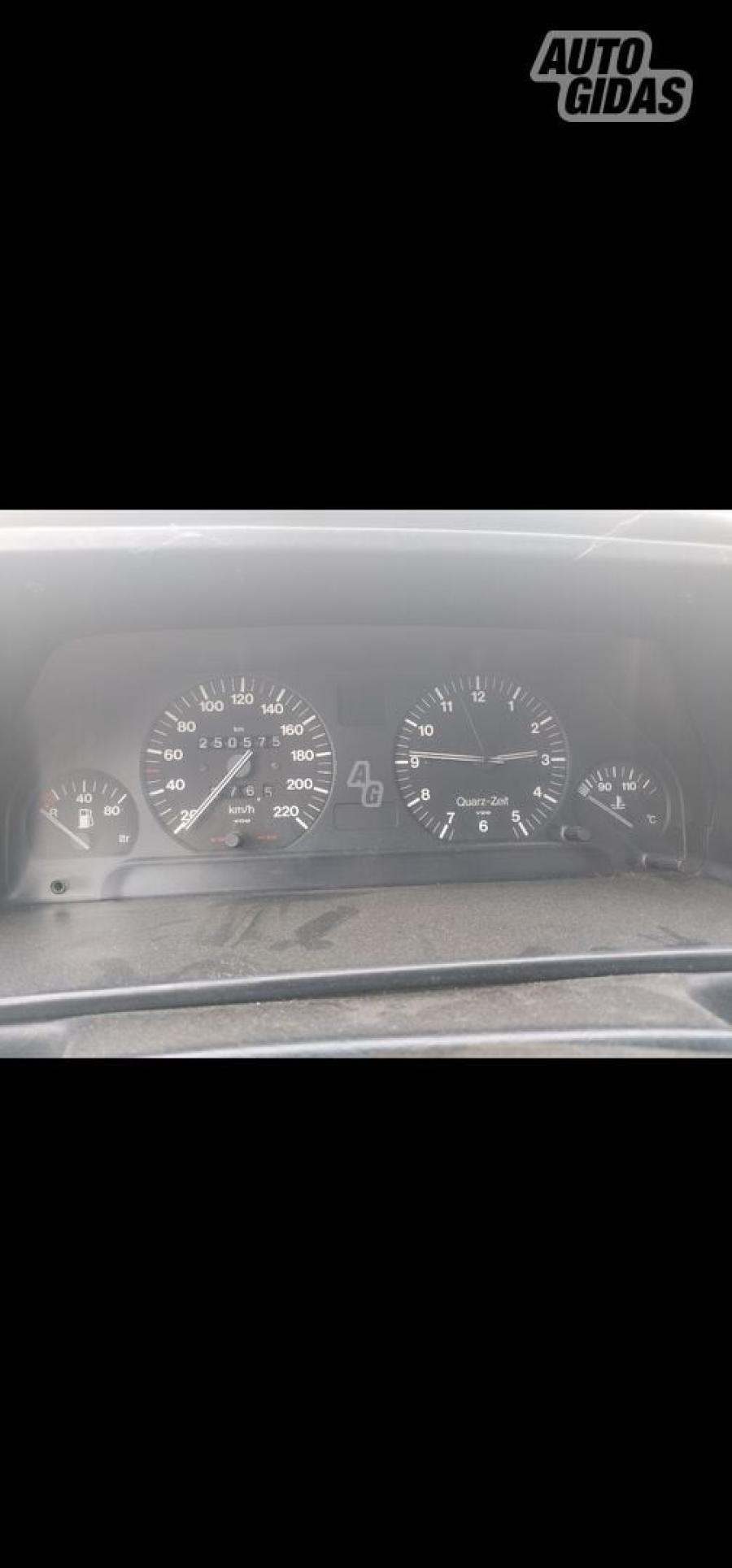 Red Audi 100 1986 in Ignalina, with an engine capacity of 1.80 L and mileage of 251 thousand km for 1500 €, photo 20 on AUTOMOTO.COM.LV