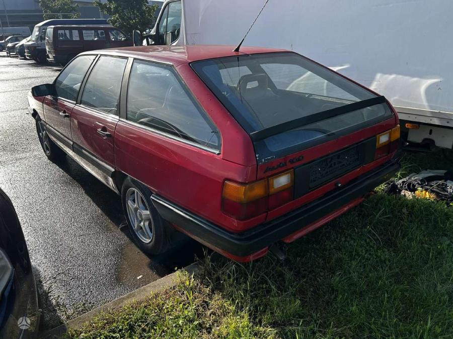 Red Audi 100 1987 in Vilnius, with an engine capacity of 2.23 L and mileage of 232 thousand km for 550 €, photo 2 on AUTOMOTO.COM.LV