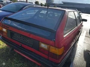 Red Audi 100 1987 in Vilnius, with an engine capacity of 2.23 L and mileage of 232 thousand km for 550 €, photo 4 on AUTOMOTO.COM.LV