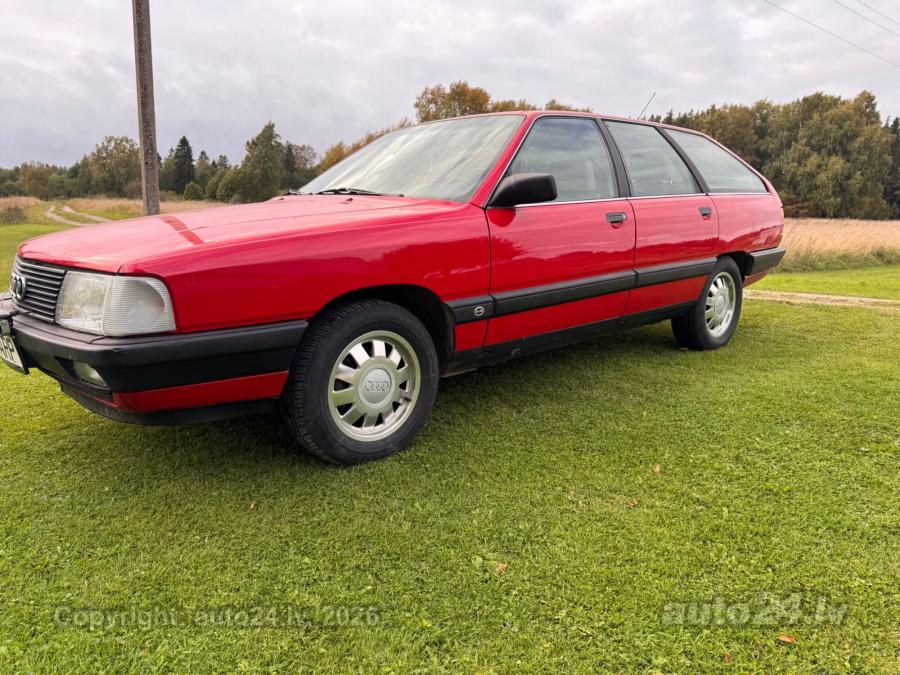 Sarkans Audi 100 1989 Tallina, ar dzinēja tilpumu 2.30 L un nobraukumu 0 tūkst. km par 3500 €, foto 1 vietnē AUTOMOTO.COM.LV