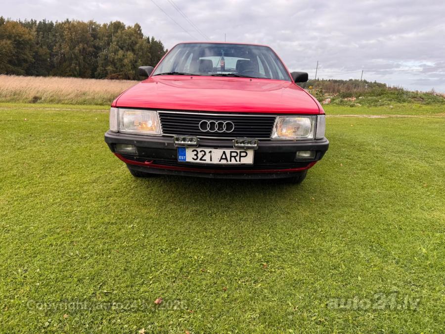 Sarkans Audi 100 1989 Tallina, ar dzinēja tilpumu 2.30 L un nobraukumu 0 tūkst. km par 3500 €, foto 4 vietnē AUTOMOTO.COM.LV