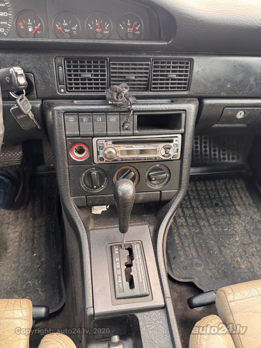 Sarkans Audi 100 1989 Tallina, ar dzinēja tilpumu 2.30 L un nobraukumu 0 tūkst. km par 3500 €, foto 13 vietnē AUTOMOTO.COM.LV