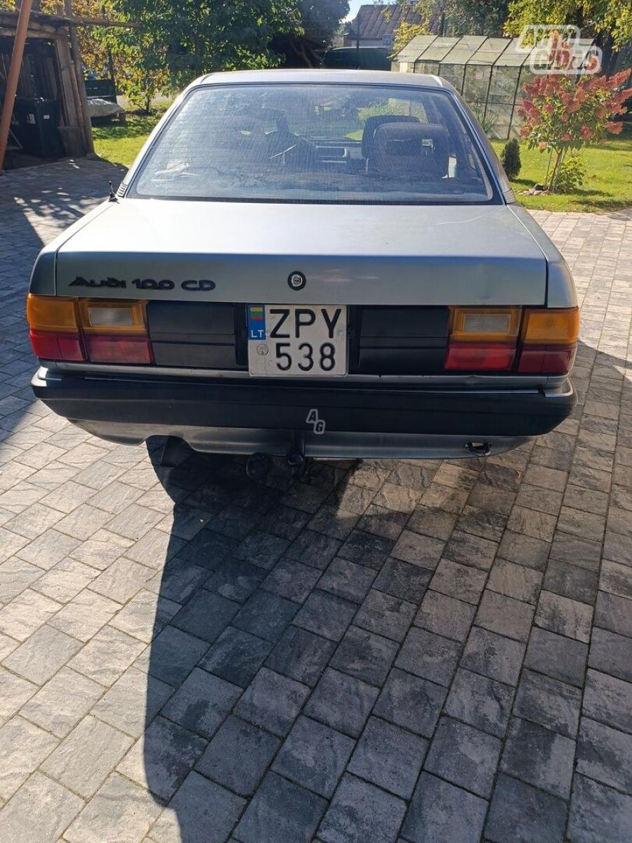 Audi 100 1984 Panevēža, ar dzinēja tilpumu 2.20 L un nobraukumu 393 tūkst. km par 800 €, foto 6 vietnē AUTOMOTO.COM.LV