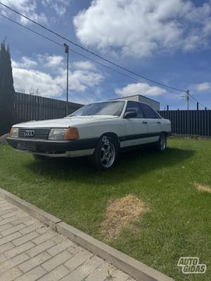 Audi 100 1984 in Vilnius, with an engine capacity of 1.80 L and mileage of 225 thousand km for 1000 €, photo 5 on AUTOMOTO.COM.LV