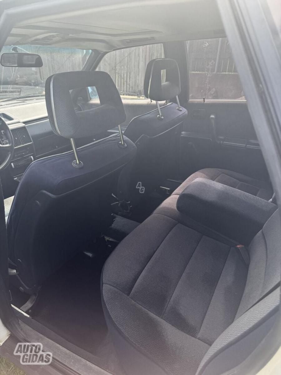 Audi 100 1984 in Vilnius, with an engine capacity of 1.80 L and mileage of 225 thousand km for 1000 €, photo 10 on AUTOMOTO.COM.LV