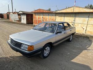 Audi 100 1986 Viļņa, ar dzinēja tilpumu 1.80 L un nobraukumu 325 tūkst. km par 750 €, foto 7 vietnē AUTOMOTO.COM.LV