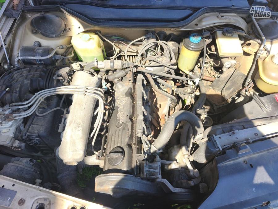 Audi 100 1986 Ignalina, ar dzinēja tilpumu 2.20 L un nobraukumu 373 tūkst. km par 999 €, foto 4 vietnē AUTOMOTO.COM.LV