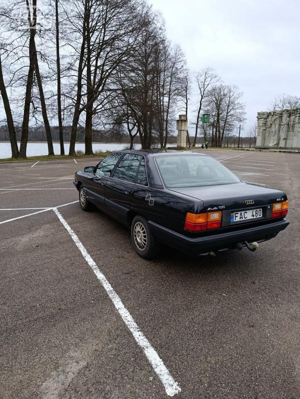 Audi 100 1988 in Druskininkai, with an engine capacity of 2.30 L and mileage of 180 thousand km for 2500 €, photo 6 on AUTOMOTO.COM.LV