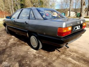 Audi 100 1988 Viļņa, ar dzinēja tilpumu 1.80 L un nobraukumu 218 tūkst. km par 1499 €, foto 6 vietnē AUTOMOTO.COM.LV
