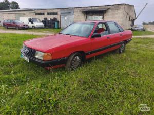 Audi 100 1988 in Ignalina, with an engine capacity of 1.80 L and mileage of 333 thousand km for 850 €, photo 5 on AUTOMOTO.COM.LV