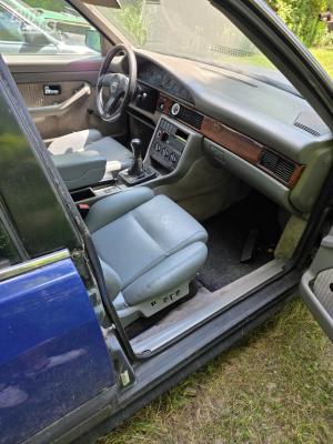 Audi 100 1989 in Vilnius, with an engine capacity of 2.10 L and mileage of 200 thousand km for 3100 €, photo 6 on AUTOMOTO.COM.LV