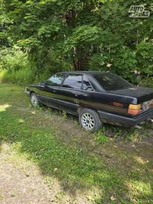 Audi 100 1989 in Vilnius, with an engine capacity of 2.10 L and mileage of 200 thousand km for 3100 €, photo 15 on AUTOMOTO.COM.LV