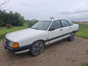 Audi 100 1989 in Kretinga, with an engine capacity of 2.20 L and mileage of 355 thousand km for 950 €, photo  on AUTOMOTO.COM.LV