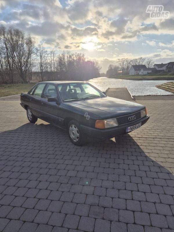 Audi 100 1990 in Silute, with an engine capacity of 1.80 L and mileage of 217 thousand km for 690 €, photo 2 on AUTOMOTO.COM.LV