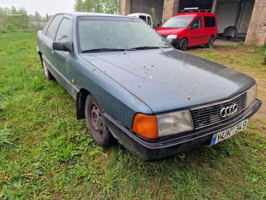 Ауди 100 1990 в Игналина, объемом двигателя 2.40 л и пробегом 300 тыс. км за 450 €, фото 5 на AUTOMOTO.COM.LV