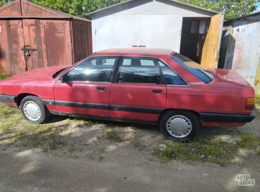 Audi 100 1991 in Siauliai, with an engine capacity of 1.80 L and mileage of 252 thousand km for 850 €, photo 6 on AUTOMOTO.COM.LV