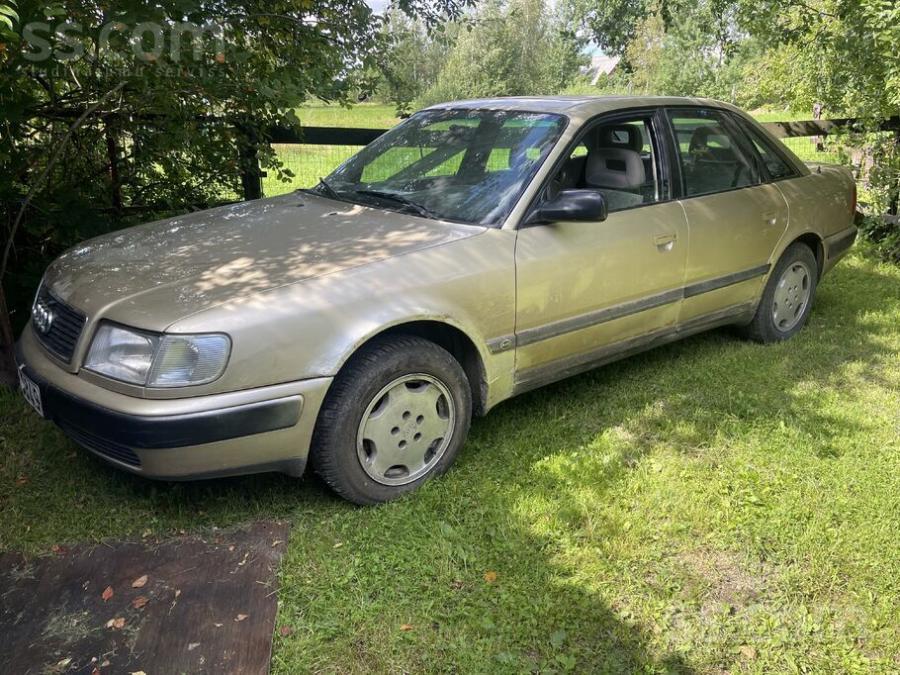 Audi 100 1992 in Ventspils, with an engine capacity of 2.60 L and mileage of 336 thousand km for 500 €, photo 3 on AUTOMOTO.COM.LV