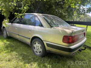Audi 100 1992 in Ventspils, with an engine capacity of 2.60 L and mileage of 336 thousand km for 500 €, photo 5 on AUTOMOTO.COM.LV