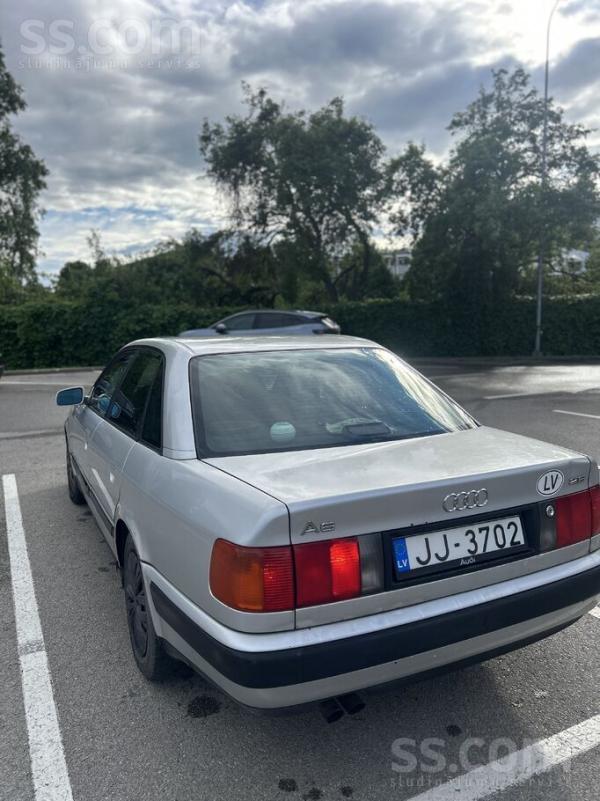 Audi 100 1993 in Riga, with an engine capacity of 2.80 L and mileage of 259 thousand km for 1400 €, photo 6 on AUTOMOTO.COM.LV