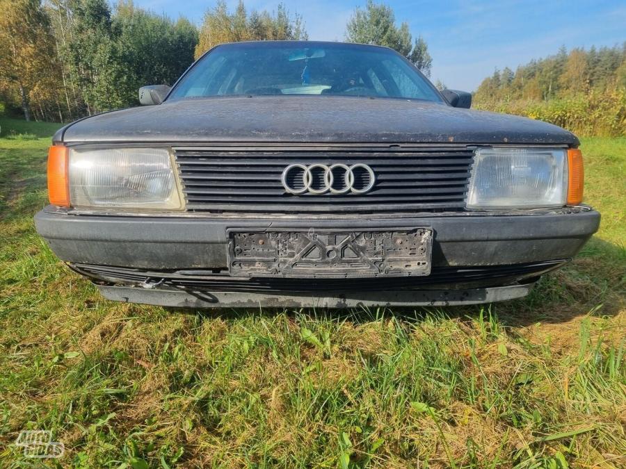 Audi 100 1990 Marijampole, ar dzinēja tilpumu 2.30 L un nobraukumu 180 tūkst. km par 950 €, foto 1 vietnē AUTOMOTO.COM.LV
