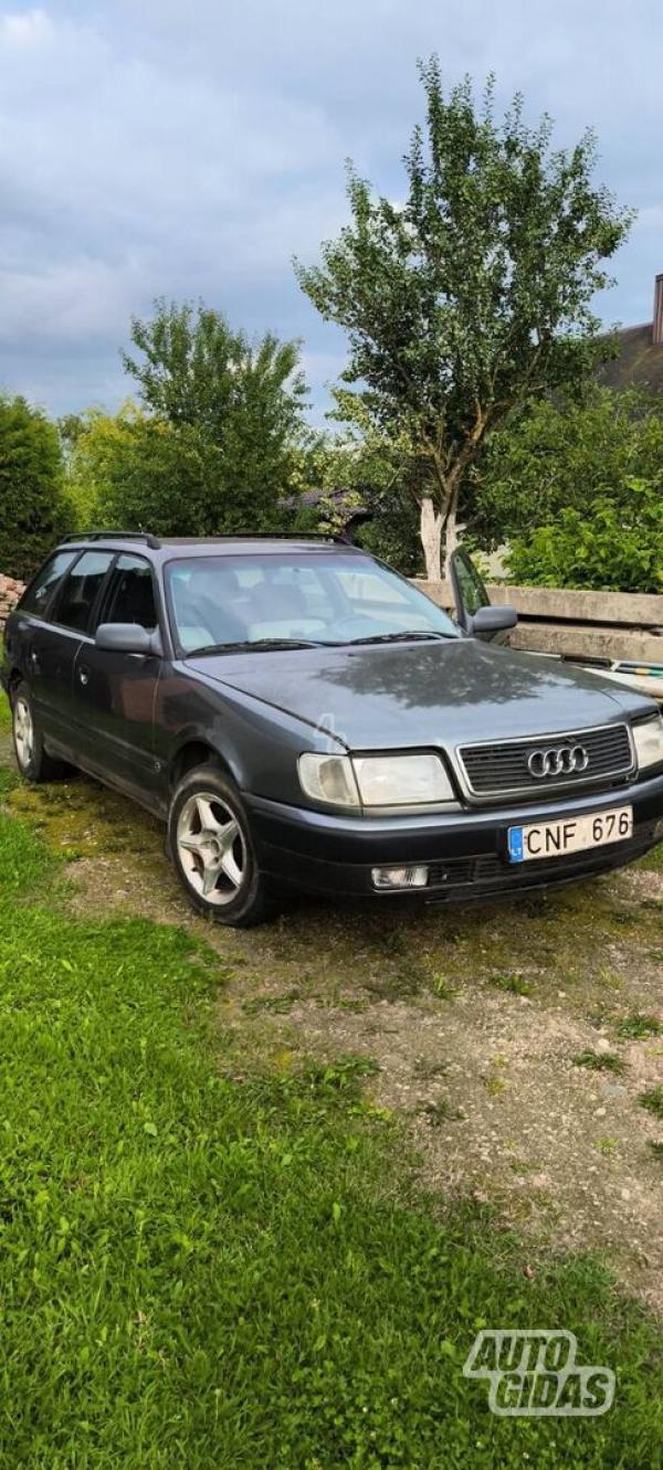 Audi 100 1993 Viļņa, ar dzinēja tilpumu 2.30 L un nobraukumu 220 tūkst. km par 1400 €, foto 1 vietnē AUTOMOTO.COM.LV