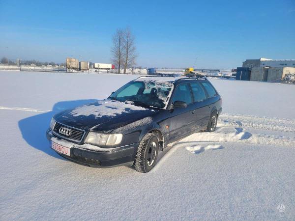 Audi 100 1994 in Marijampole, with an engine capacity of 1.98 L and mileage of 305 thousand km for 2200 €, photo 4 on AUTOMOTO.COM.LV