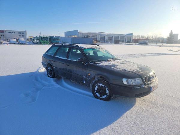 Audi 100 1994 in Marijampole, with an engine capacity of 1.98 L and mileage of 305 thousand km for 2200 €, photo 5 on AUTOMOTO.COM.LV