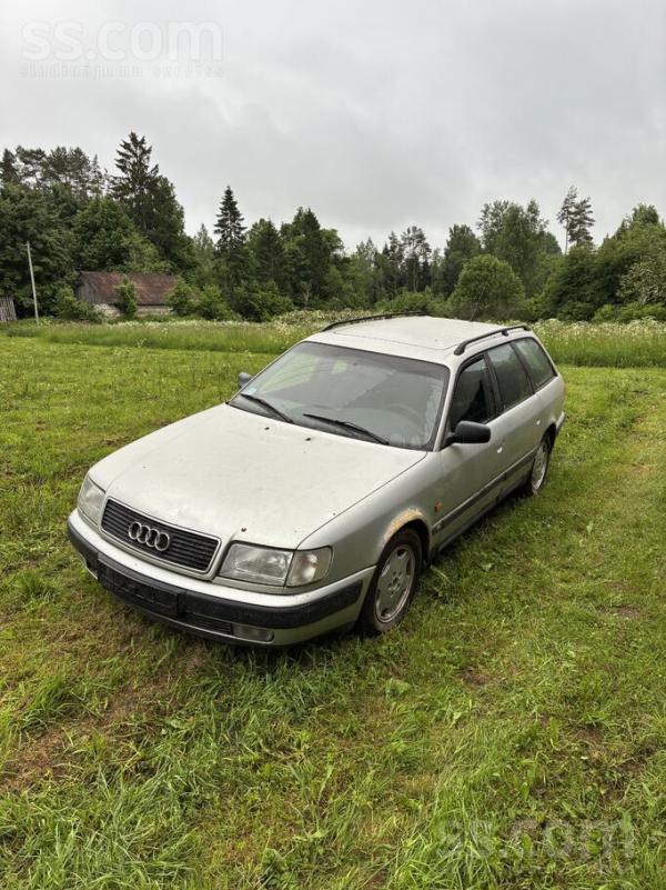 Audi 100 1994 in Aluksne, with an engine capacity of 2.40 L and mileage of 370 thousand km for 200 €, photo 3 on AUTOMOTO.COM.LV