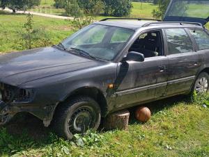 Violet Audi 100 1993 in Rezekne, with an engine capacity of 2.40 L and mileage of 250 thousand km for 400 €, photo 3 on AUTOMOTO.COM.LV
