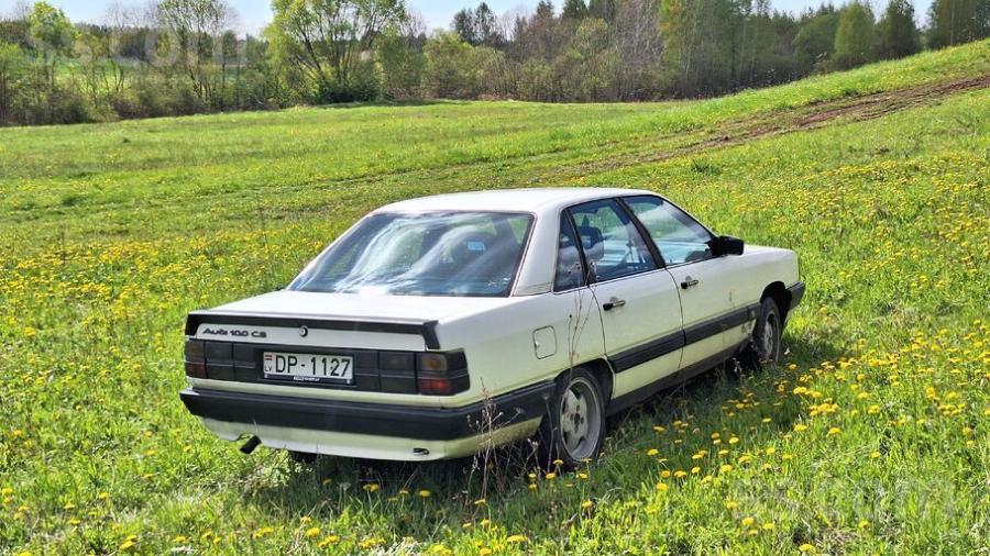 Balts Audi 100 1987 Ludza, ar dzinēja tilpumu 2.00 L un nobraukumu 300 tūkst. km par 1300 €, foto 2 vietnē AUTOMOTO.COM.LV